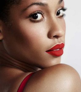 The Perfect Way To Reveal The Beauty Of Your Lips – Sisi Couture